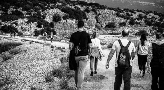 Δήμος Ρήγα Φεραίου: Κάλεσμα εθελοντών για δεντροφύτευση στην Κάρλα ...