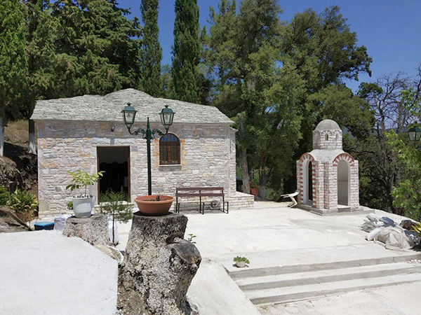Πρόγραμμα Ιερών Ακολουθιών στο Ιερό Μετόχι του Αγίου Παντελεήμονος στον ...