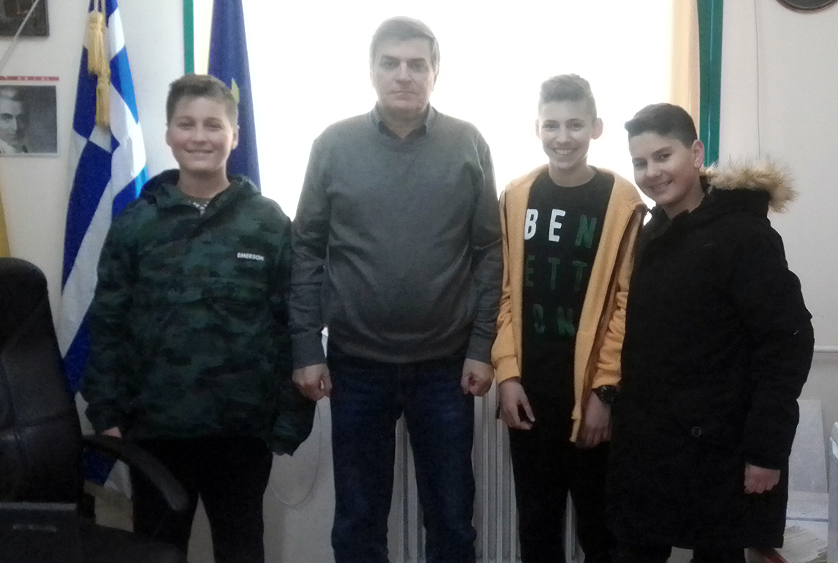 Διακρίσεις μαθητών του 2ου Γυμνασίου σε μαθηματικό διαγωνισμό - Λαός ...
