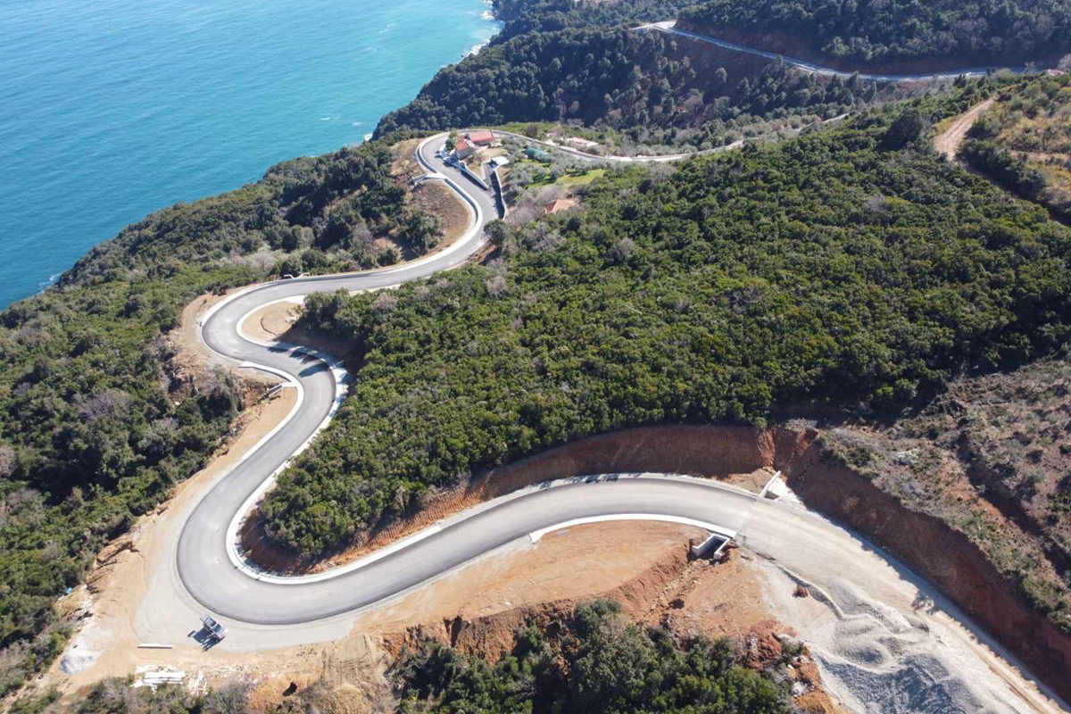 Συνεχίζονται οι εργασίες στον παραλιακό άξονα Ρακοπόταμος –Κεραμίδι ...