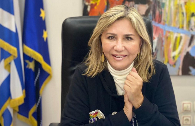 Γ. Βρούτσης και Ζ. Μακρή για τον ηλεκτροφωτισμό των σταδίων της ...