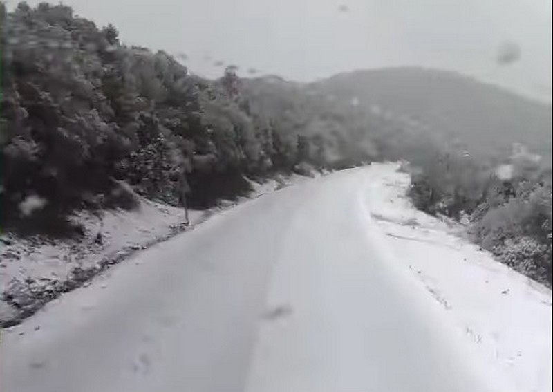 Επιδείνωση του καιρού με χιόνια σε Θεσσαλία και Σποράδες - Λαός της ...