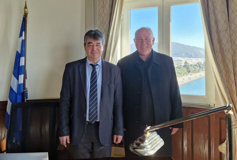 Συνάντηση Νασίκα-Μπιλλίνη: Μεγαλόπνοα σχέδια για την ιστορία και τον ...